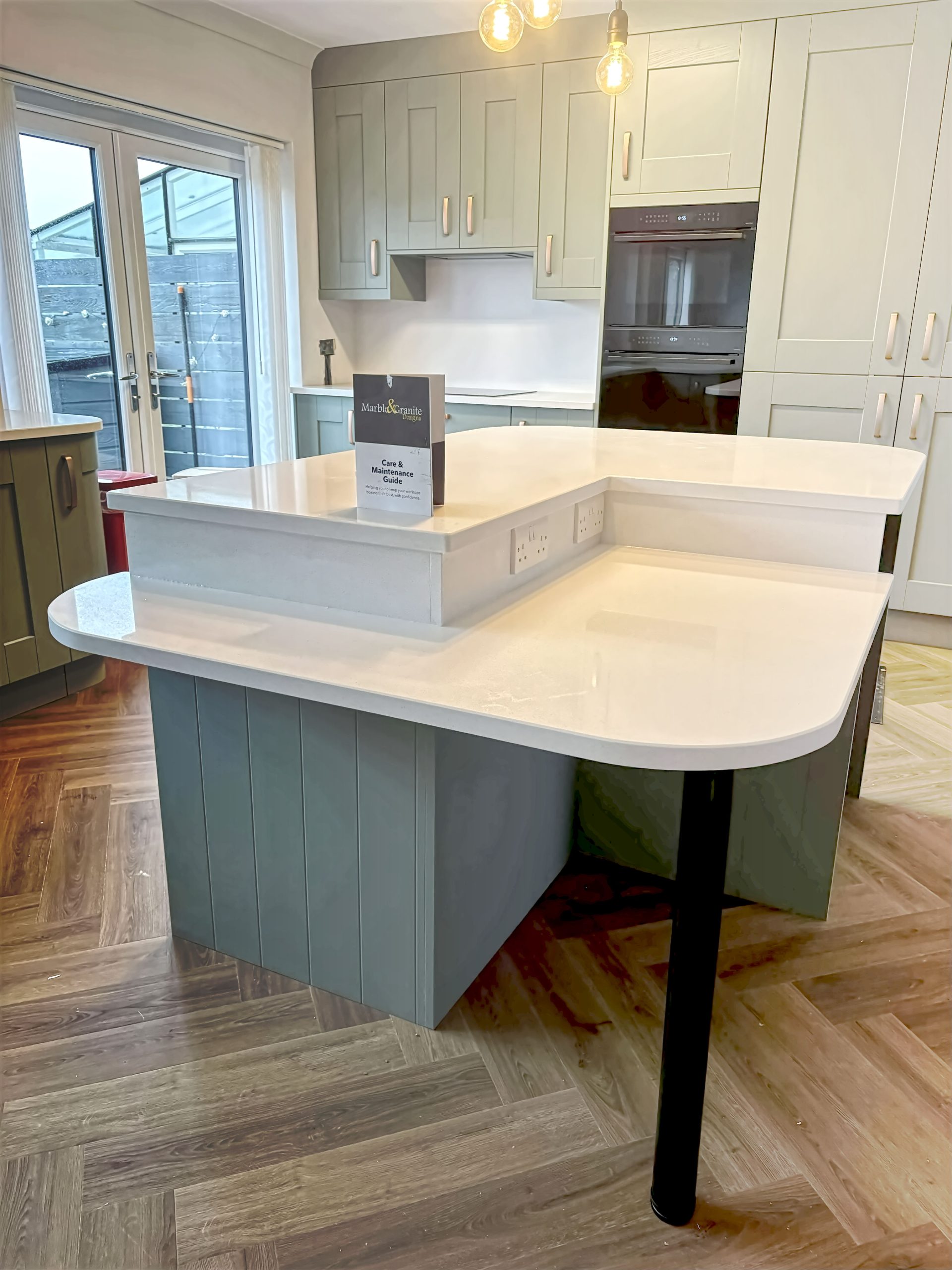 Quartz Kitchen & Bar Case Study • Marble & Granite Designs Ltd